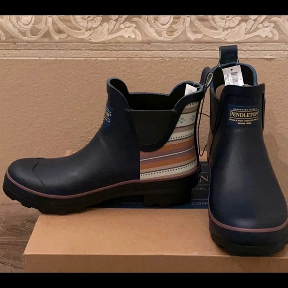 Pendleton | Shoes | New Pendleton Ladies Chelsea Rain Boot | Poshmark